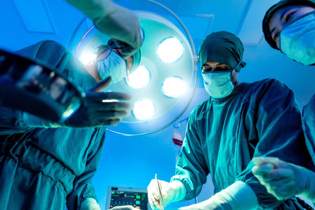 Top Neurosurgery Reads: Spine & Brain Essentials